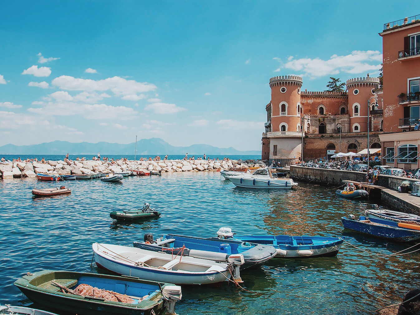 A day in Posillipo: walks in the green, sea, great views and food ...