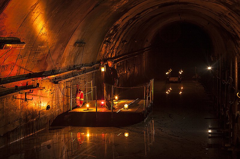 Bourbon Tunnel: discover one of the routes for the Underground Naples ...