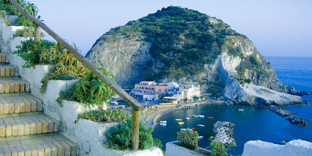 Isole di Napoli: 10 curiosità su Ischia, Capri, Procida, Nisida e ...