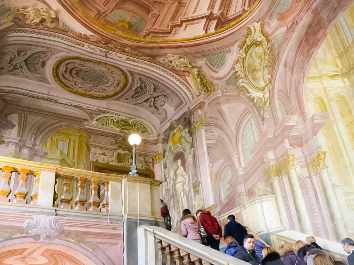 Partenope Experience - Tour a Napoli