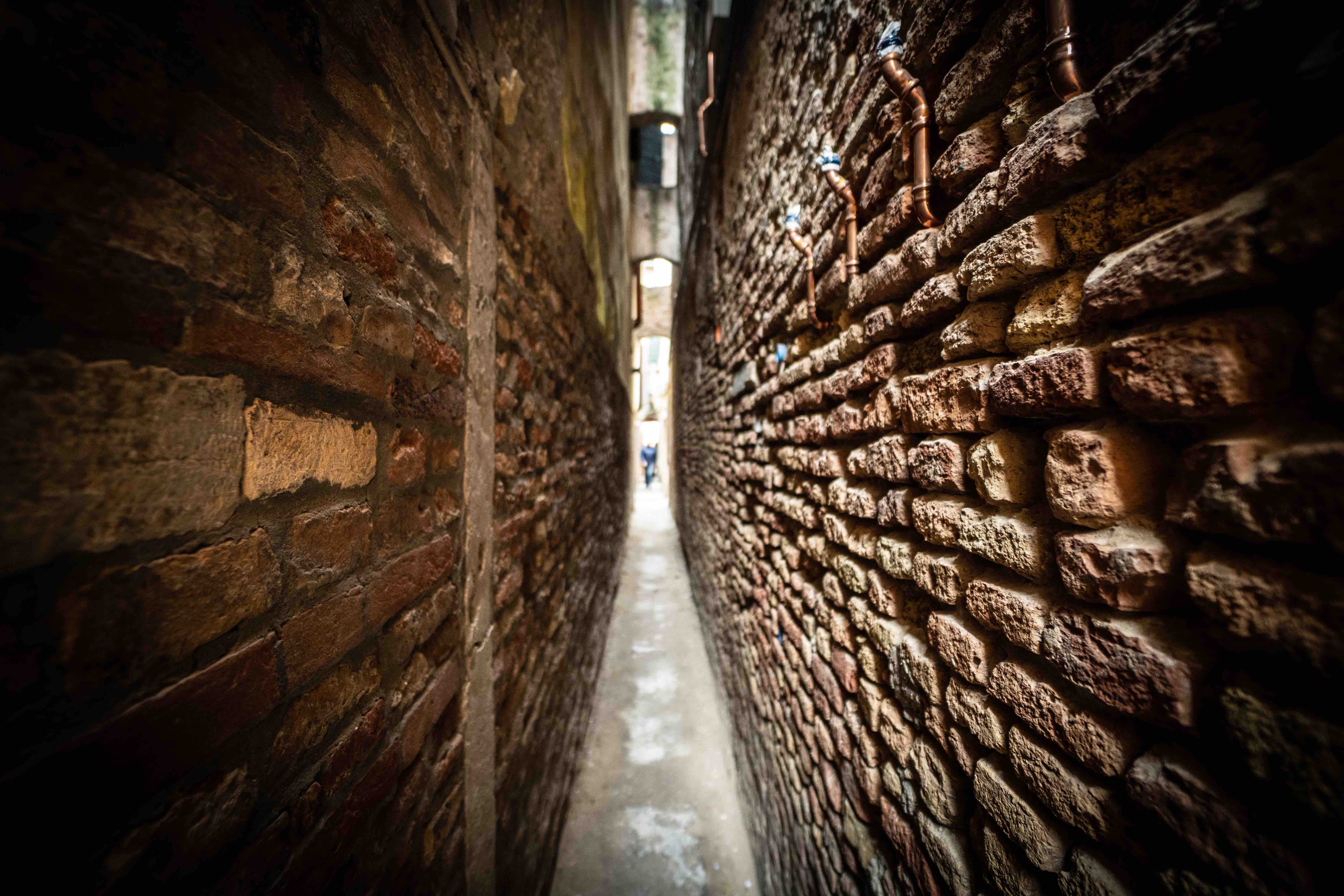 The five narrowest calli in the city of Venice | Visitvenezia.eu
